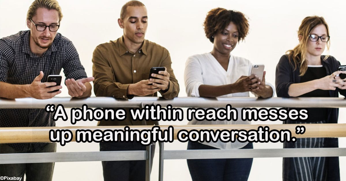 5 Ways Your Phone Could Be Hurting You Mentally According To Science