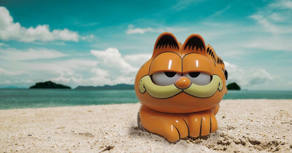 For 30 Years, Garfield Phones Have Washed up on This French Beach. We ...