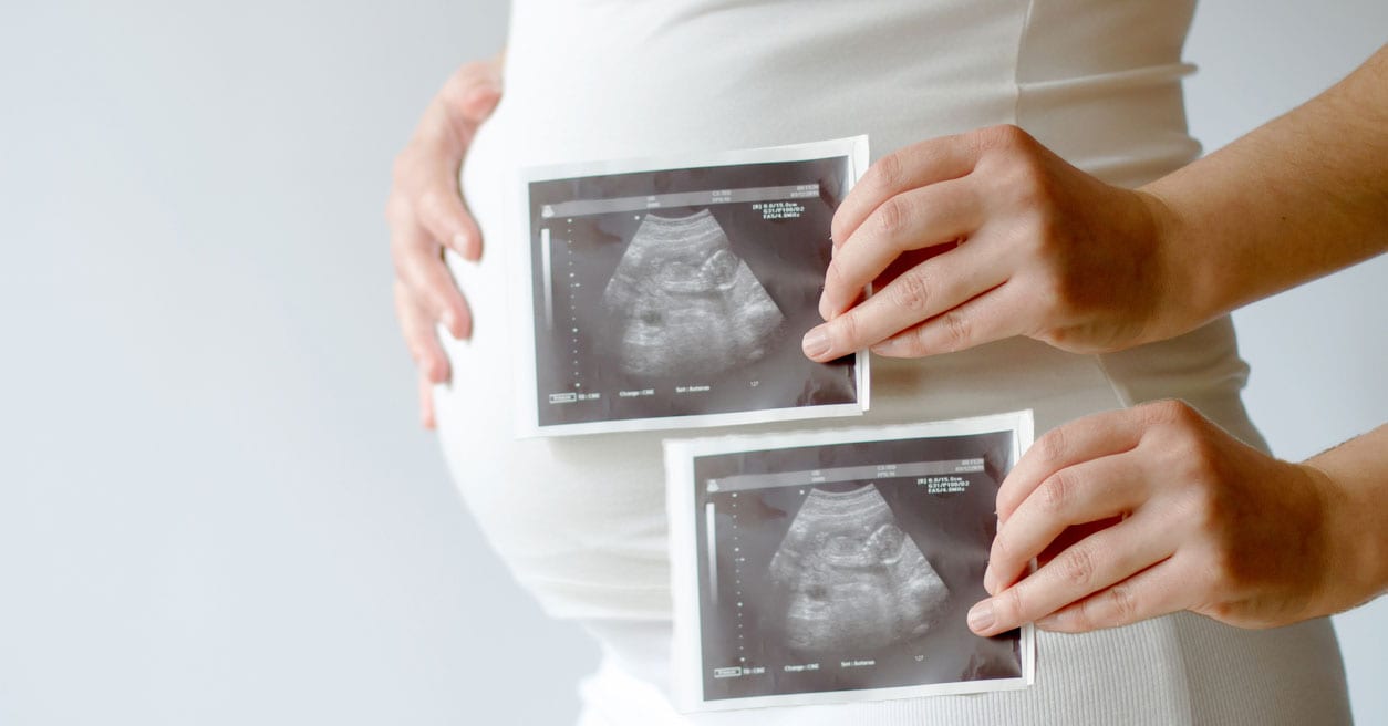 Woman Gives Birth Twice In A Row Discovers She Has Two Uteruses