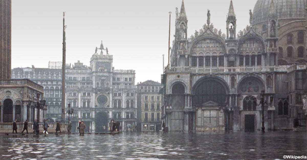 The Beautiful City of Venice Is Underwater After the Highest Tide in 50 ...