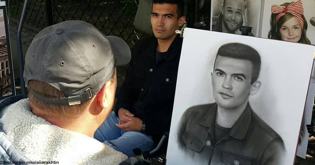 This Russian Street Artist Draws Extremely Realistic Portraits in Only ...