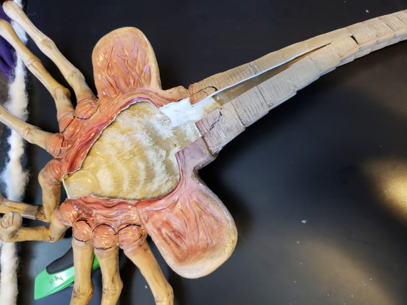 Sci-Fi Fan Turns His CPAP Mask into an Alien Facehugger