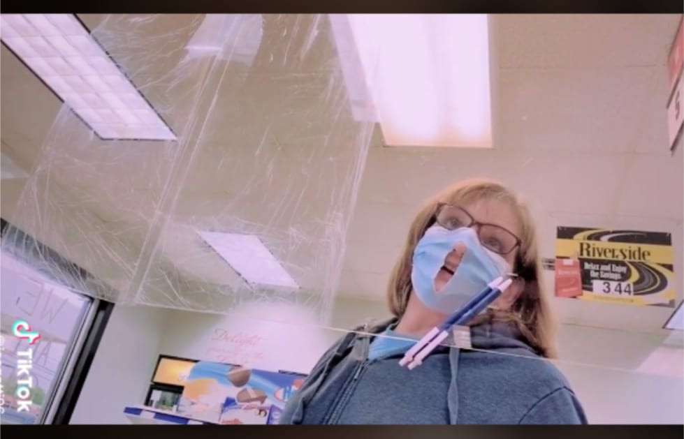 This Woman Cut a Hole in Her Face Mask to Make It "Easier to Breathe"