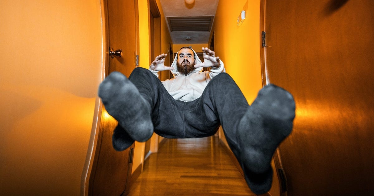 These 8 Philosophical Thought Experiments Are So Easy to Understand