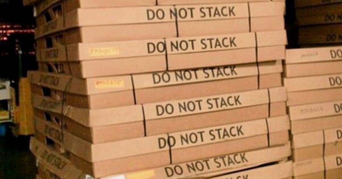 13 Images of People Failing at Their One Job