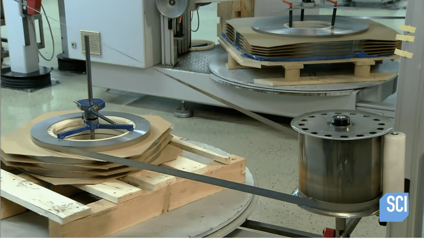 Here's How They Make Double-Edged Shaving Razor Blades